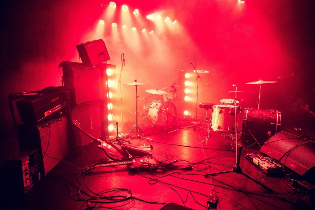 Reignwolf | Debut Album 'Hear Me Out' Available Now